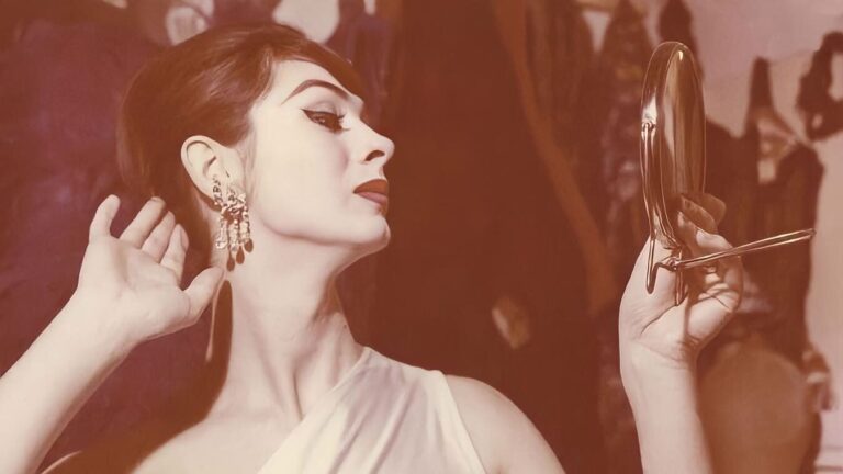 April Ashley - The Life of a Transgender Model in the 60s - My ...